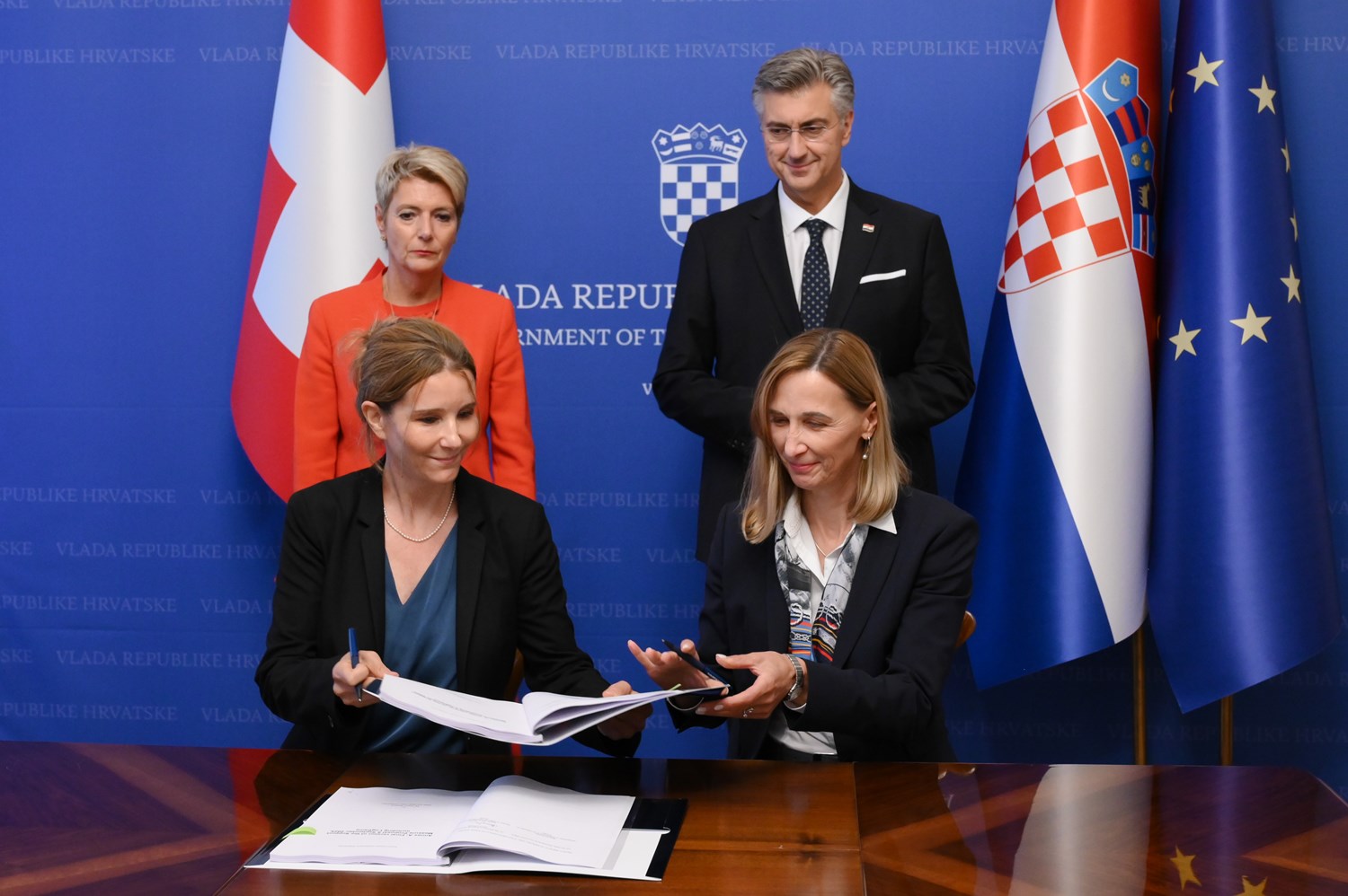 Ministarstvo regionalnoga razvoja i fondova Europske unije - Potpisan ...